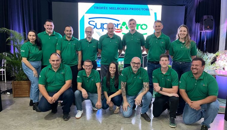 Super Agro premia os melhores resultados de integrados de 2023 da JBS Aves